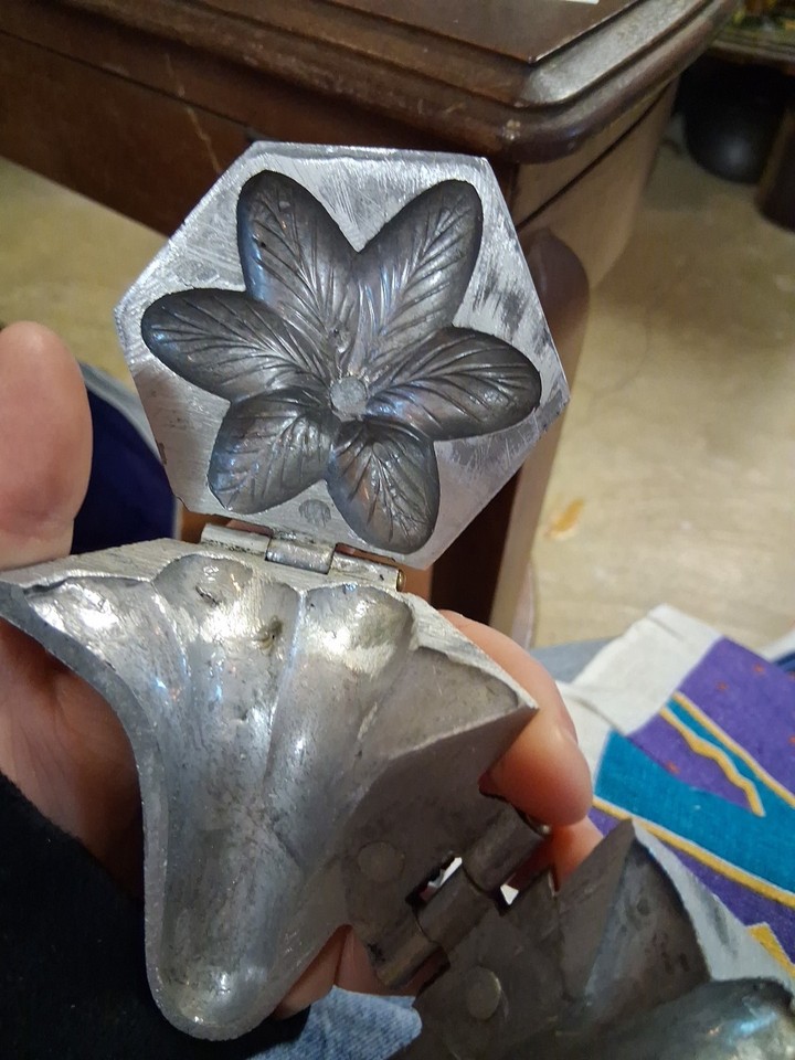 Antique Pewter Ice Cream or Chocolate Flower Lily Mold Tri Fold Early ...