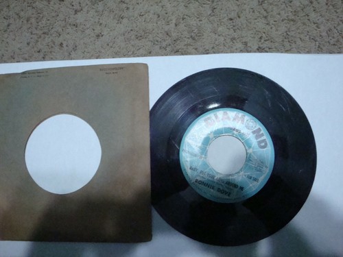 RONNIE DOVE, RIGHT OR WRONG, DIAMOND RECORDS, NOT FOR SALE COPY, 45 RPM ...