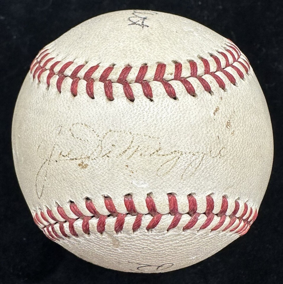 Mel Ott Signed Baseball Displays As A Single PSA/DNA LOA | eBay