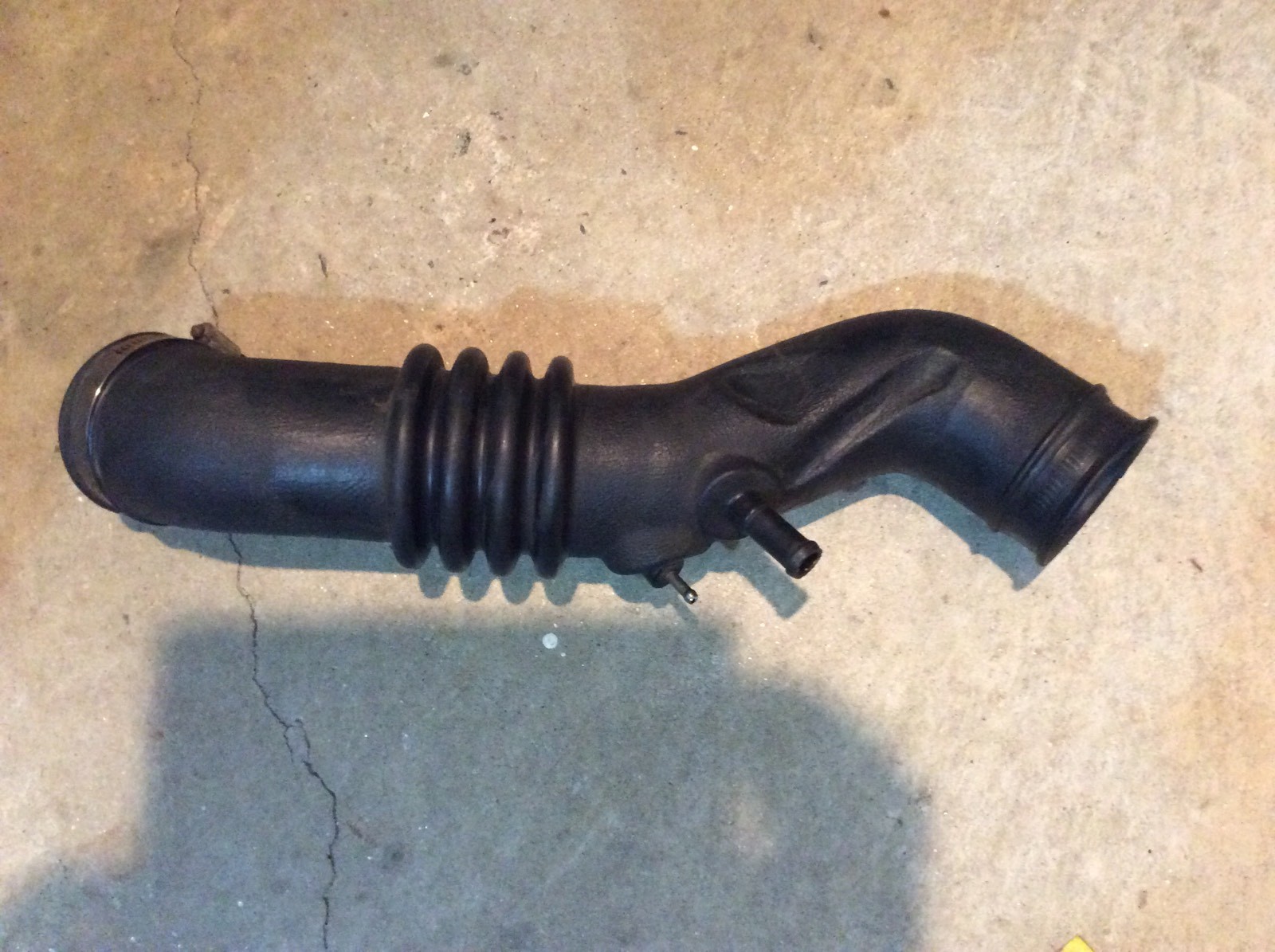 Nissan 300ZX Intake Boot 16576-30P15 | eBay