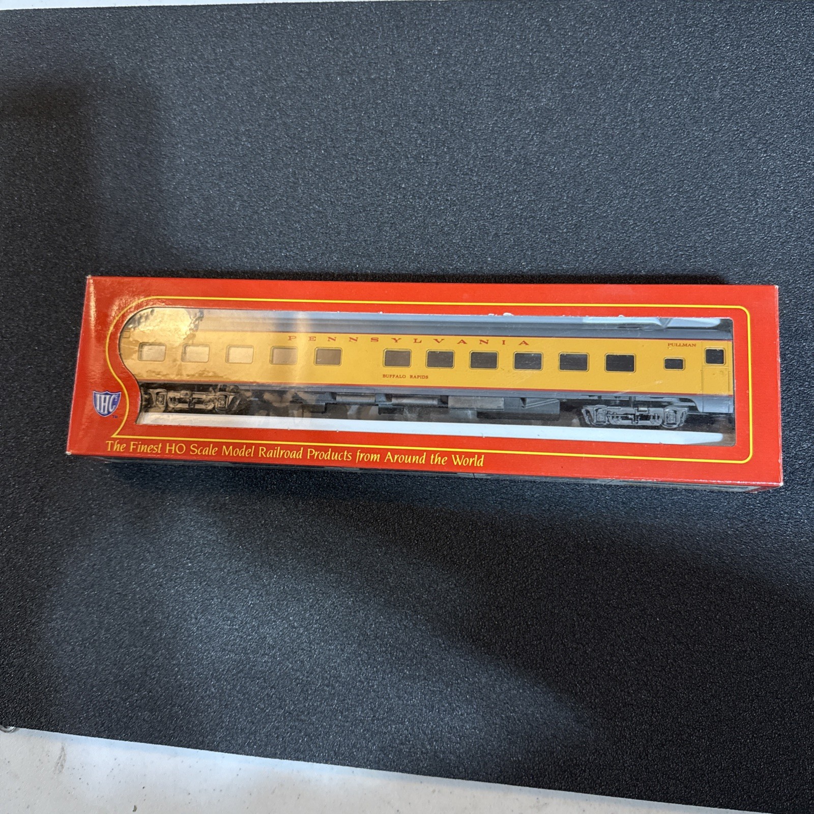 IHC 47966 HO Scale PENNSYLVANIA "BUFFALO RAPIDS" SMOOTH SIDE ROOMETTE ...