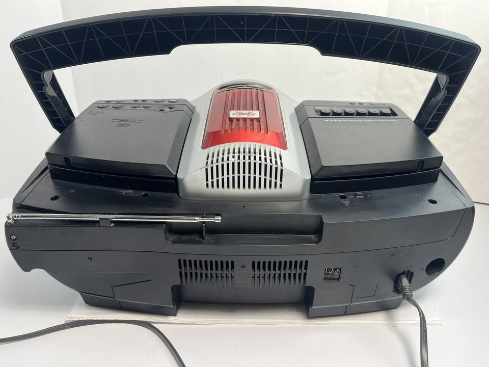 Sony Xplod Portable Boombox Radio Casette CD and MP3 CFD-G700CP w ...