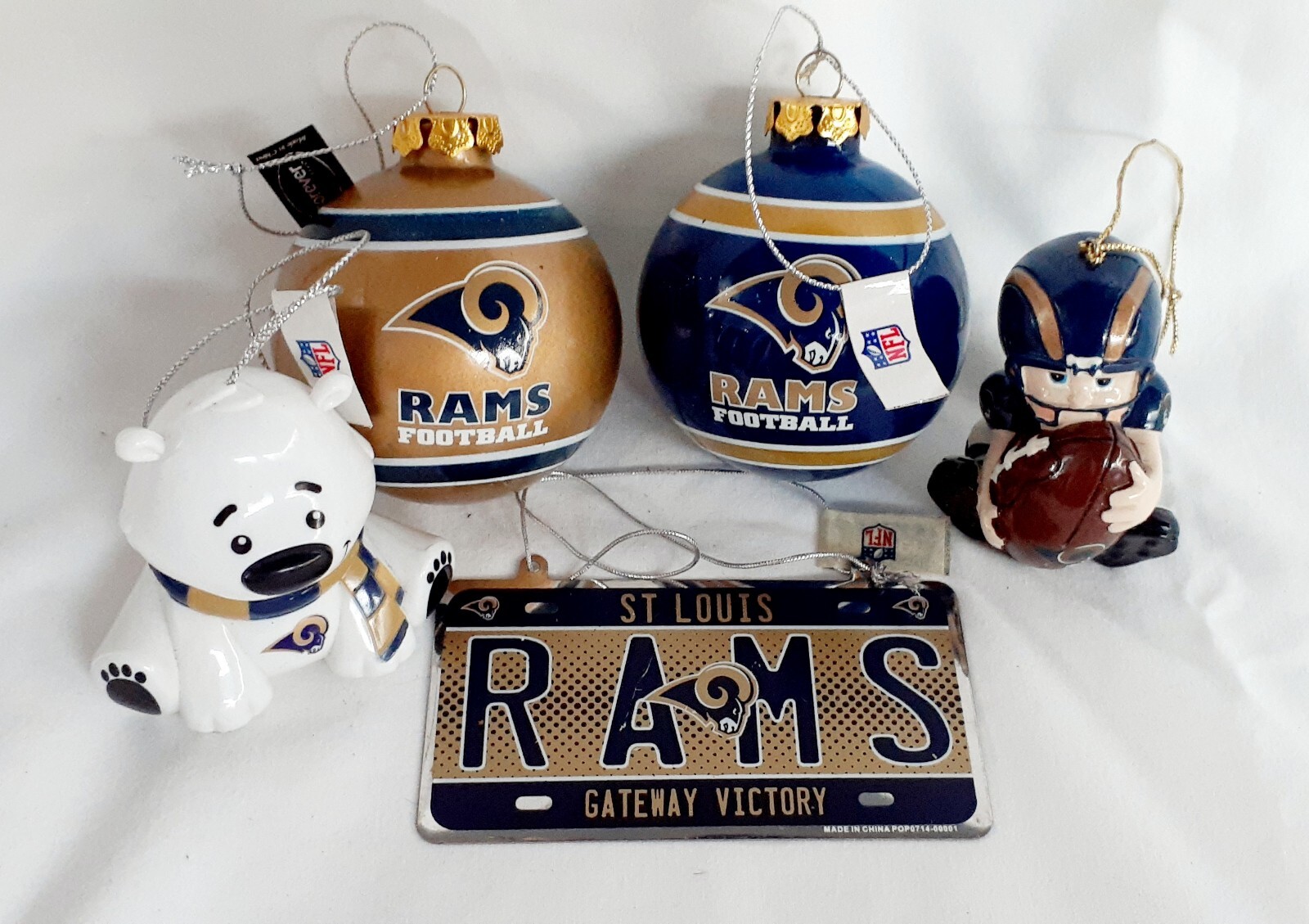 LOT OF (5) ST. LOUIS RAMS NFL FOOTBALL CHRISTMAS ORNAMENTS USED (READ ...