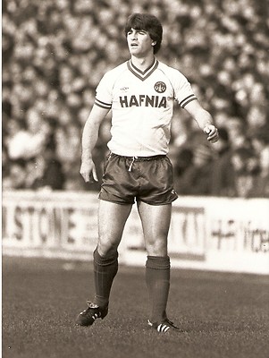 Original Press Photo Everton FC Kevin Ratcliffe 3.1.1983 different | eBay