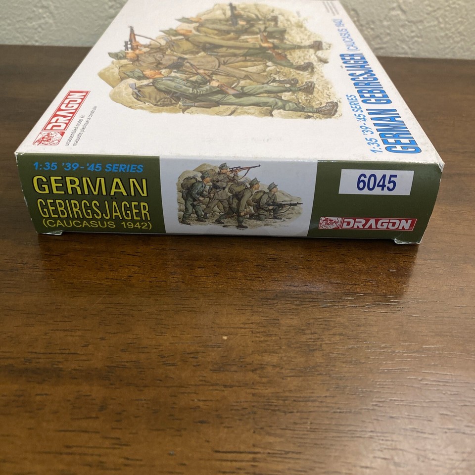 Dragon WWII German Gebirgsjager (Caucasus 1942) Figures 1/35 Kit # 6045 ...