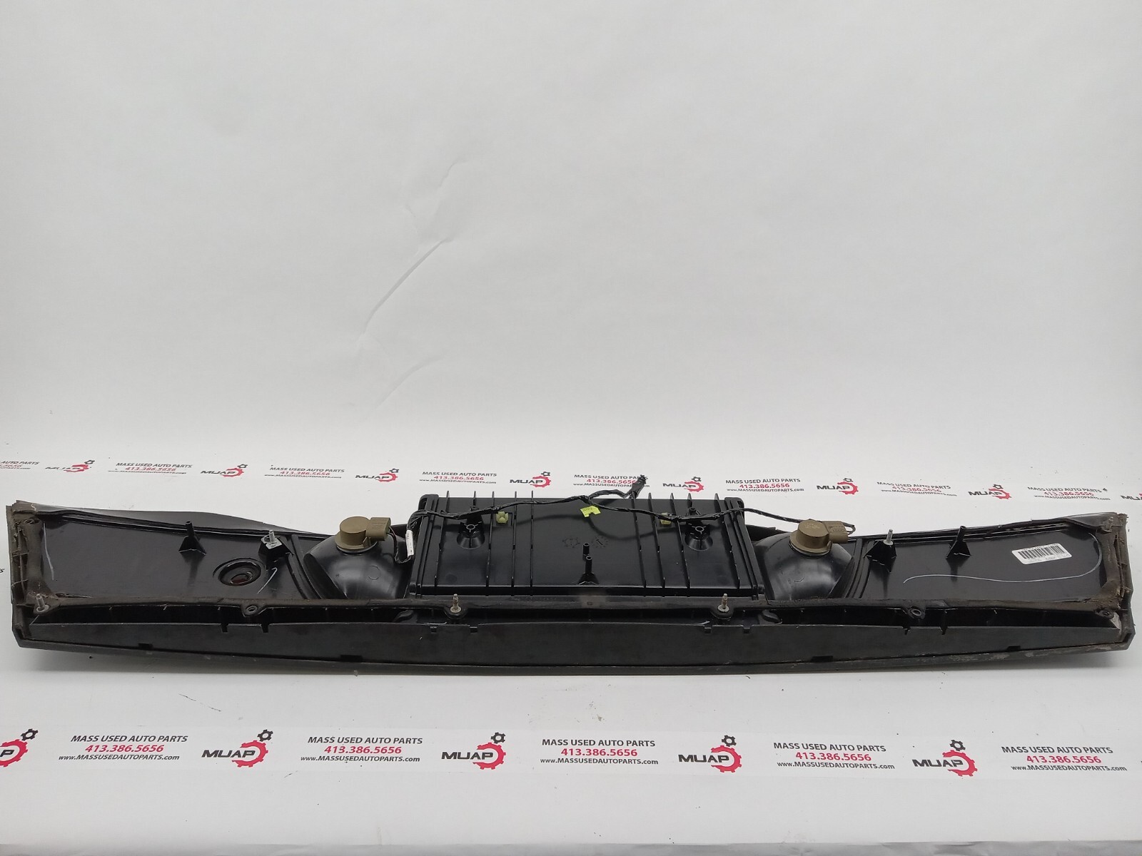 98-11 Crown Victoria Trunk License Plate Back Up Light Panel cracked ...