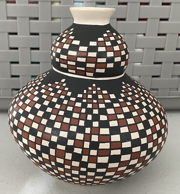 FINE SIGNED SMALL JOSE LUIS LOYA GEOMETRIC GOURD POTTERY POT VASE! | eBay