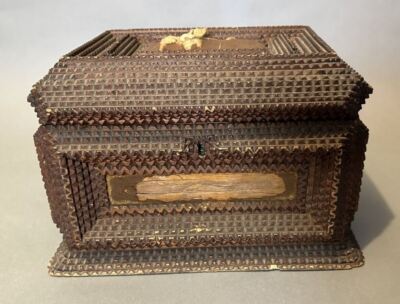 Primitive Antique Country Folk Art Chip Carved Tramp Art Box | eBay