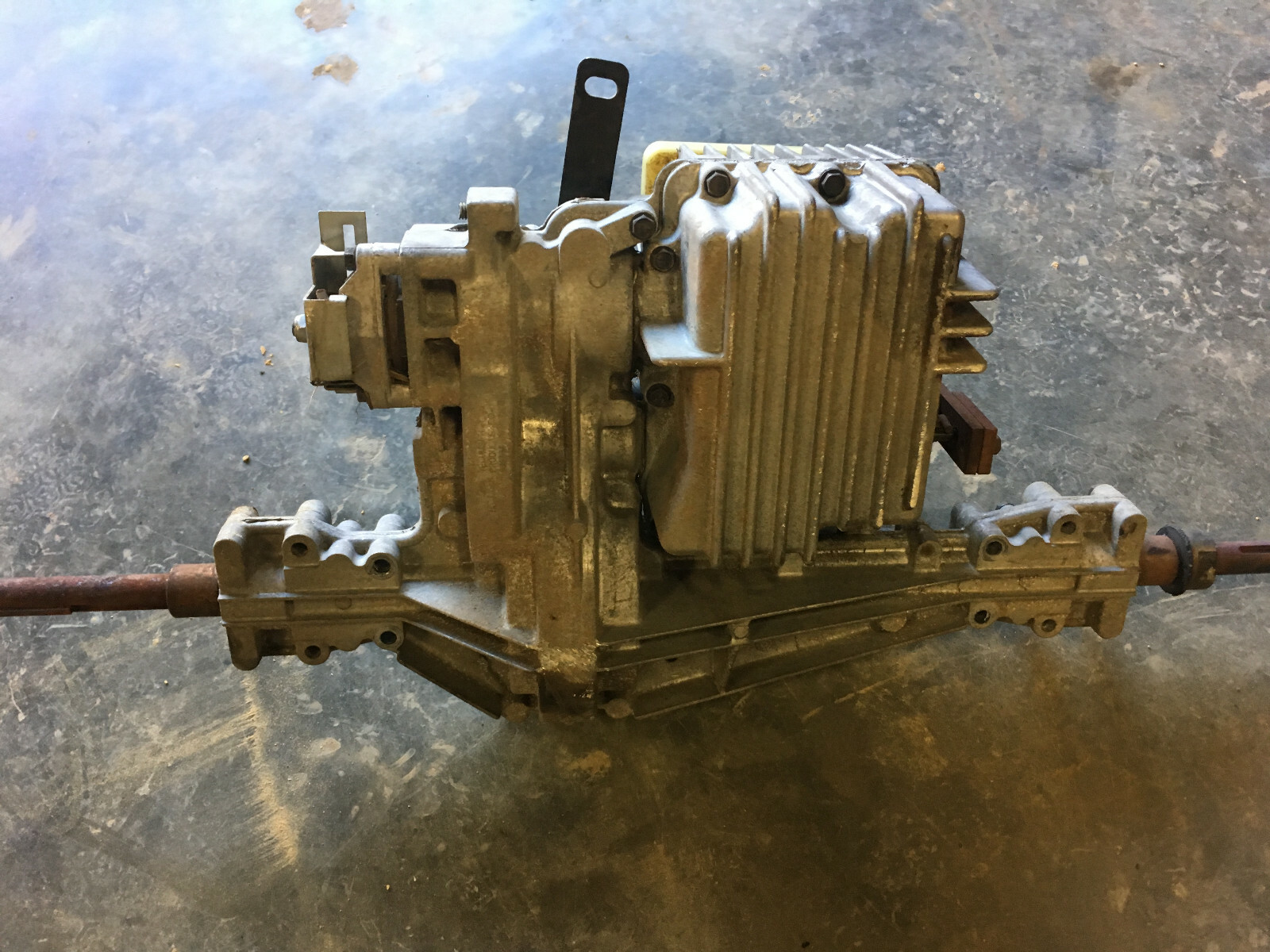 Gravely Hydrostatic Transaxle Transmission Peerless Tecumseh 7058P91 ...