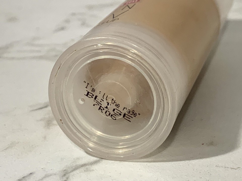 BENEFIT “BEIGE” HELLO FLAWLESS OXYGEN WOW SPF25 BRIGHTENING MAKEUP | eBay