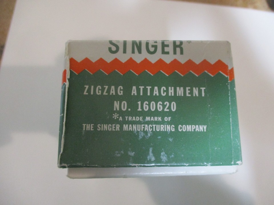 VINTAGE original Boxed SINGER zigzag Attachment 160620 USA sewing ...