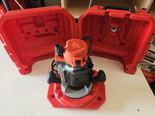 Milwaukee 5615-29 1-3/4 Max HP BodyGrip® Corded Router w/ Hard Case | eBay