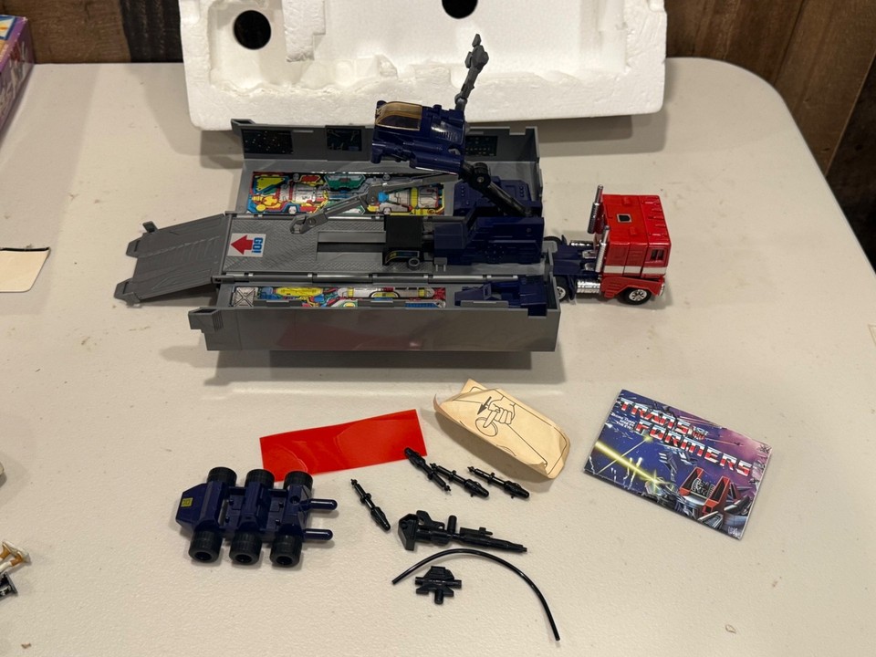 Hasbro G1 Transformers Optimus Prime 1984 Original Box Incomplete | eBay