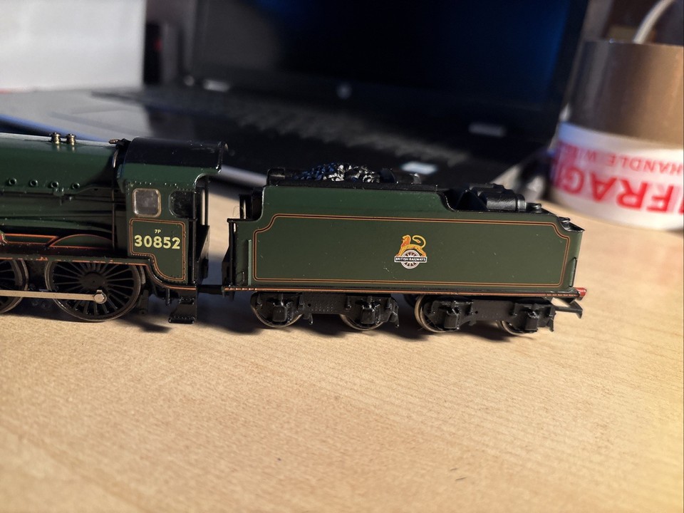 BACHMANN 31-405 LORD NELSON CLASS 30852 ' SIR WALTER RALEIGH ' OO GAUGE ...