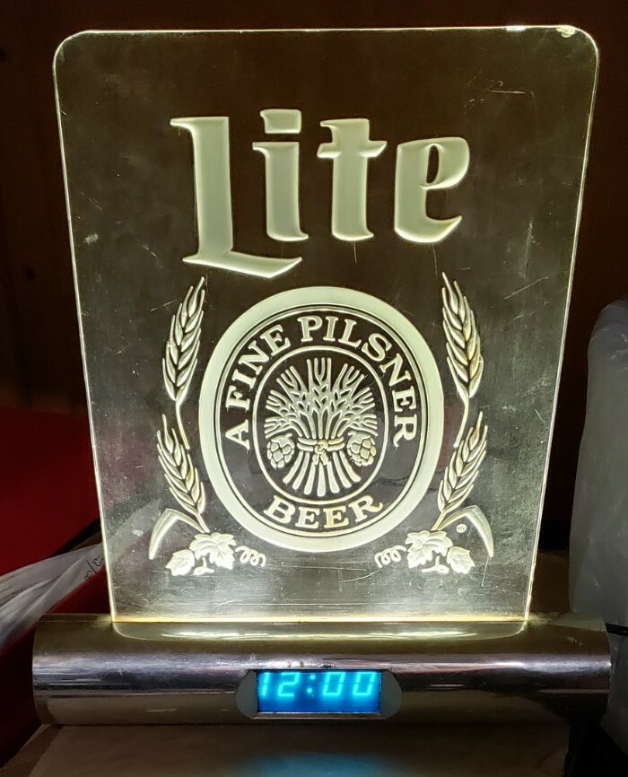 Vintage MILLER LITE Acrylic Light Up Bar Sign w/Digital Clock Everbrite ...