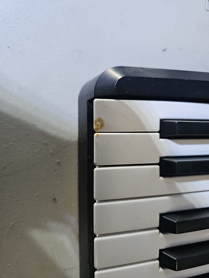 Akai Professional MPK49 49-Key USB MIDI Keyboard Controller ...