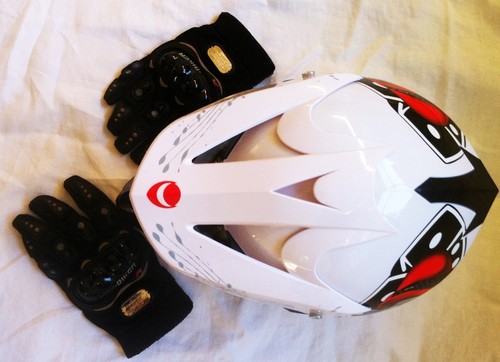Youth Motocross Tattoo Helmo Casco Racing Helmet White Skull + Goggle ...