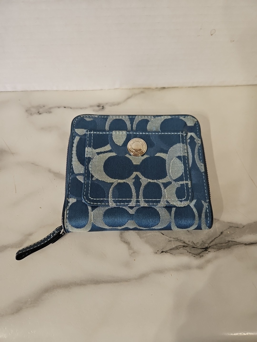 Coach Signature Canvas Embroidered Logo Bifold Zipper… - Gem