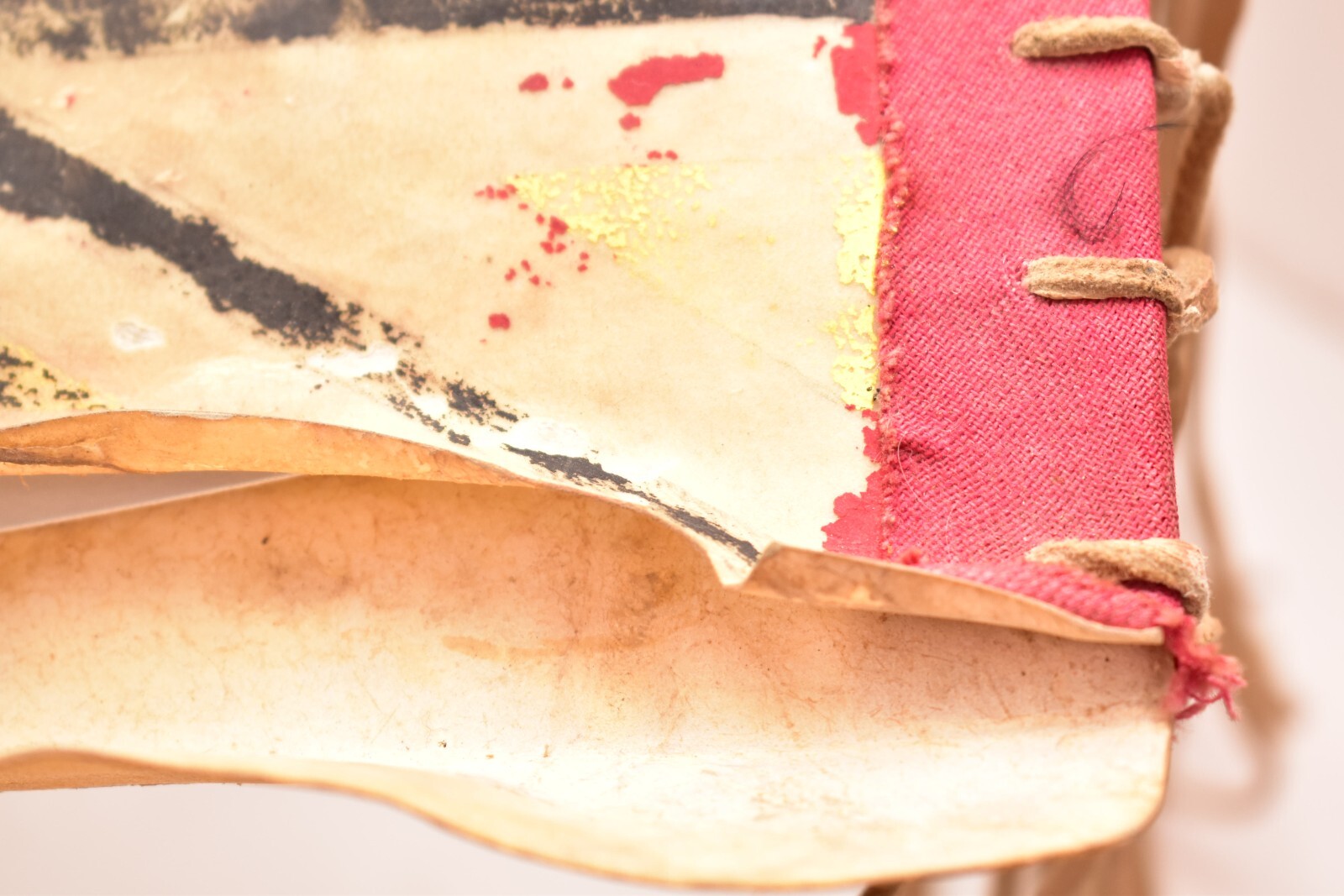 Native American Lakota Sioux Indian Painted Rawhide Parfleche Bag pouch ...