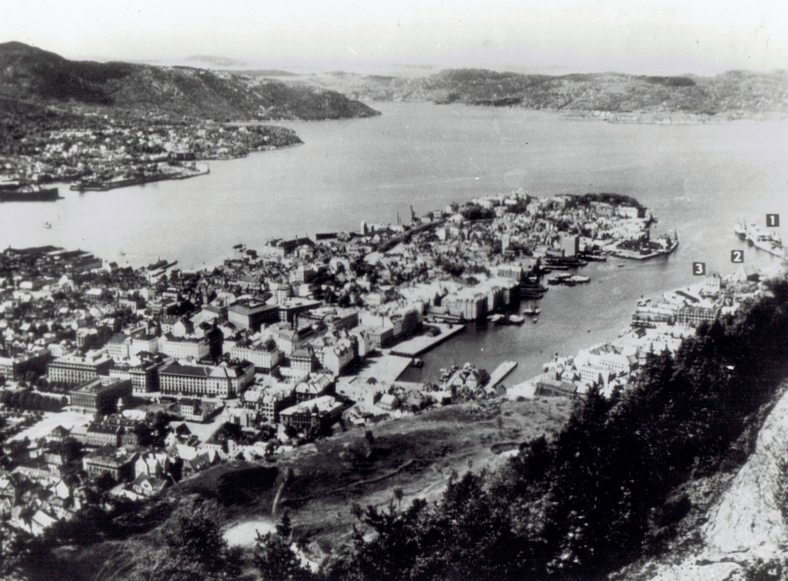 1944 AP Wire Photo aerial location sites of harbor explosion in Bergen ...