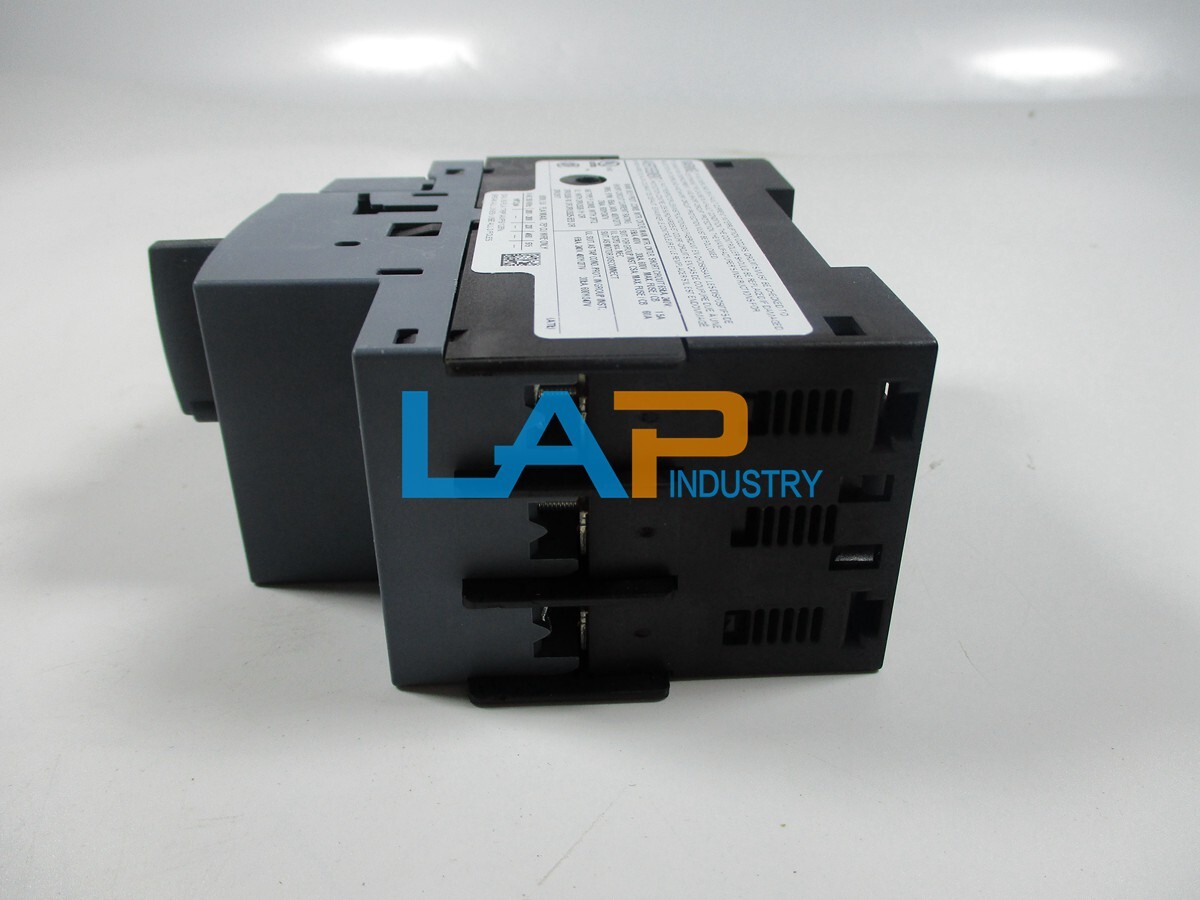 1PCS NEW FOR SIEMENS Circuit Breaker 3RV2011-0EA15 0.28-0.4A 1NO+1NC ...