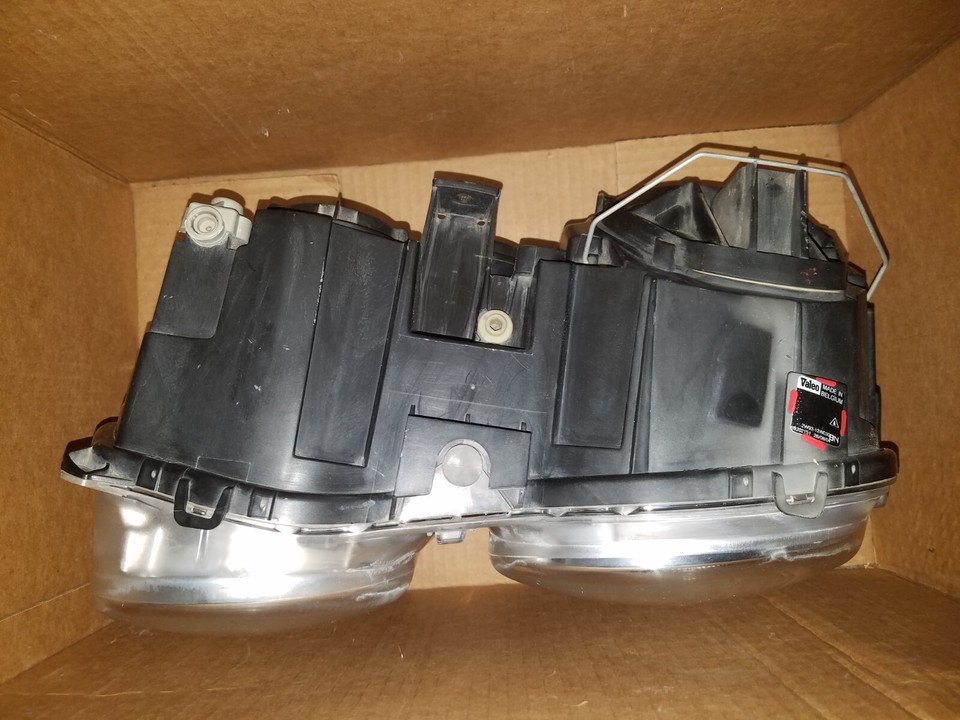 2004-2009 JAGUAR XJ8 XJR VANDEN PLAS DRIVER LEFT HALOGEN HEADLIGHT LAMP ...