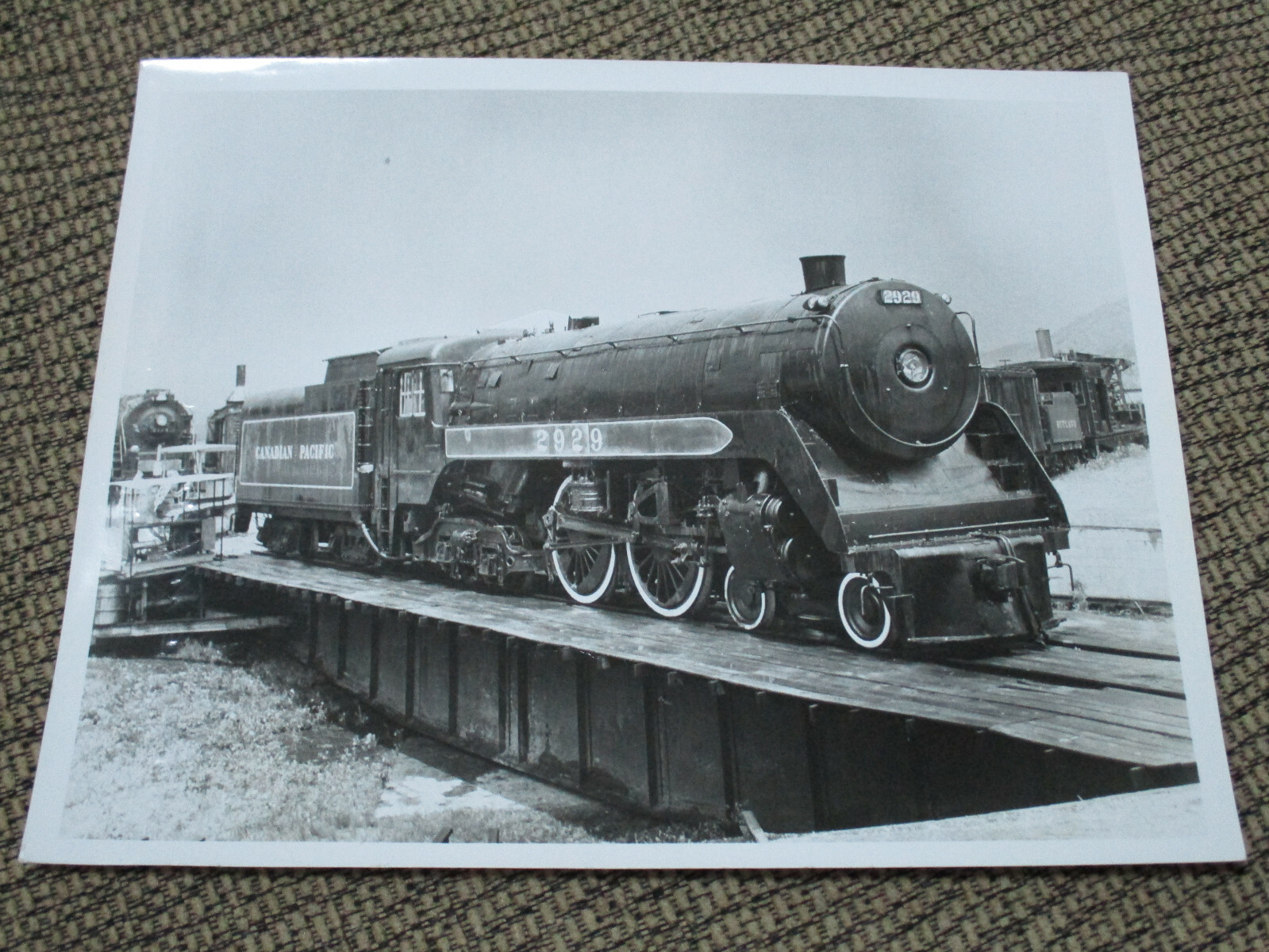 2929 Locomotive