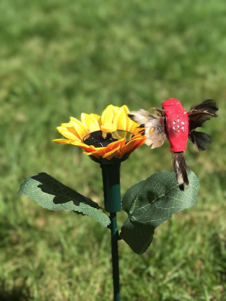 Solar Powered Fluttering HummingBird Sunflower Yard 3703H | eBay