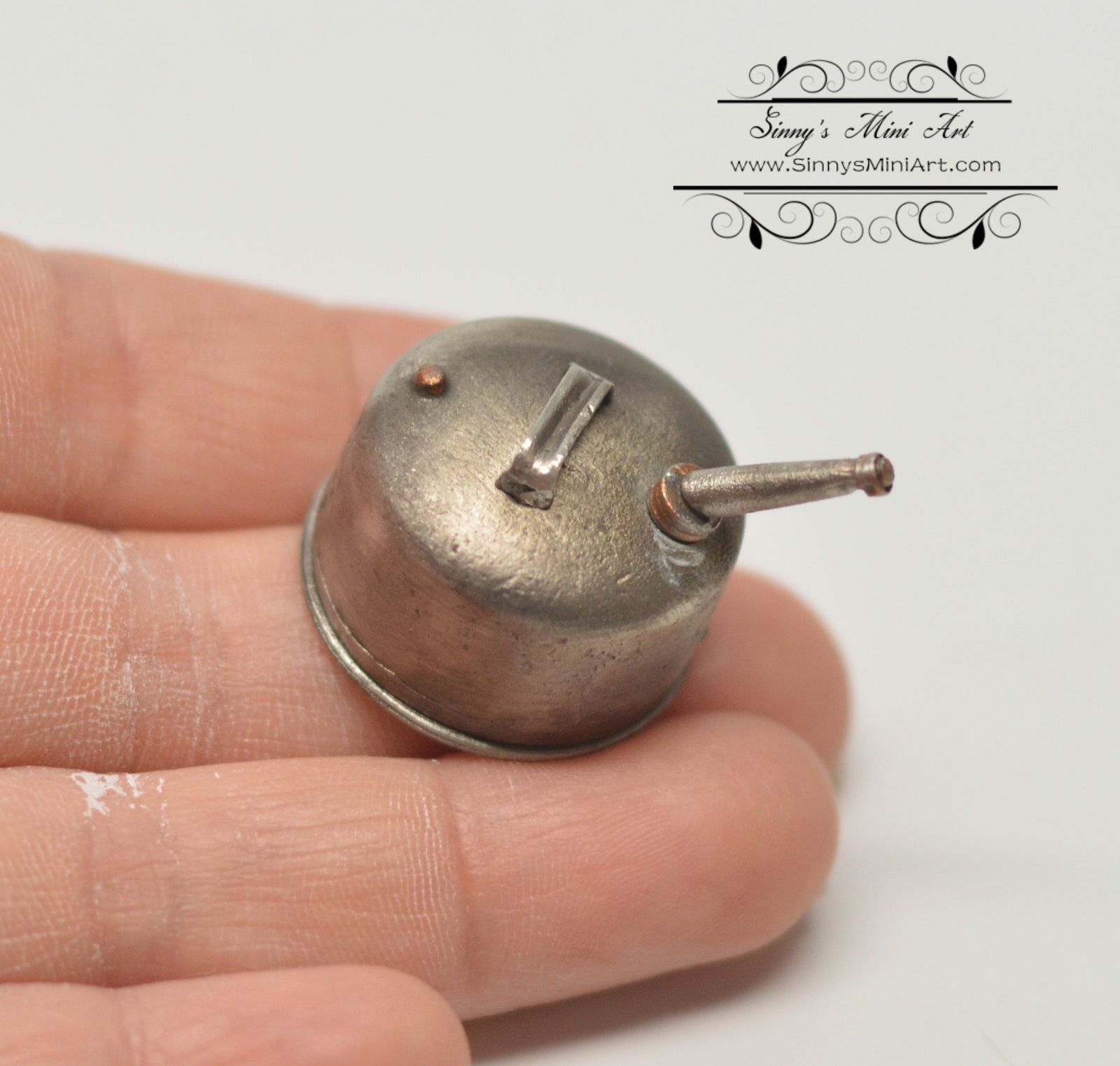 1:12 Dollhouse Miniature Gas Can-Antique MWC 845 | eBay