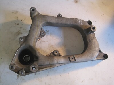 PIAGGIO MP3 125 250 ENGINE MOTOR RIGHT SUSPENSION BRACKET MOUNT ...