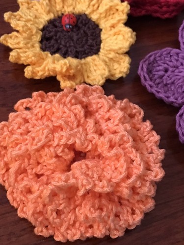 Hand Crocheted Flower Refrigerator Magnets Set w/Crochet Gift Bag🌺USA ...
