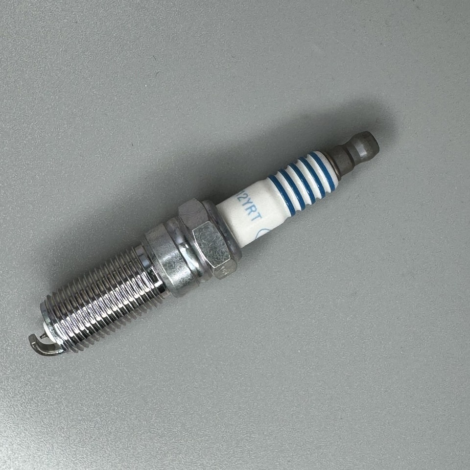GENUINE FORD MOTORCRAFT SPARK PLUG For 15-23 Ford F-150 Lincoln Corsair ...