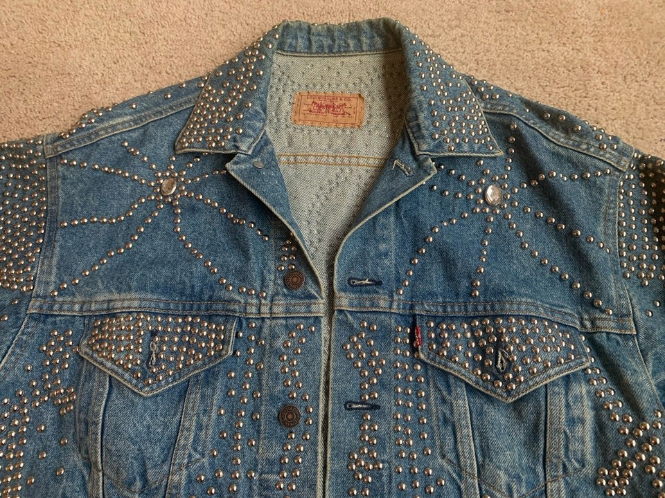 VTG 80s 90s METAL STUDDED DENIM JEAN JACKET LEVI RED TAG MENS S Send ...