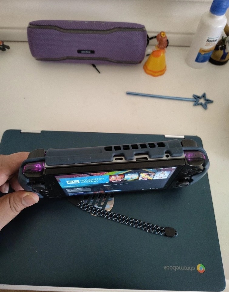 GPD Win 4 Handheld Gaming PC Black, AMD ryzen 5 7640U, Radeon 760M ...