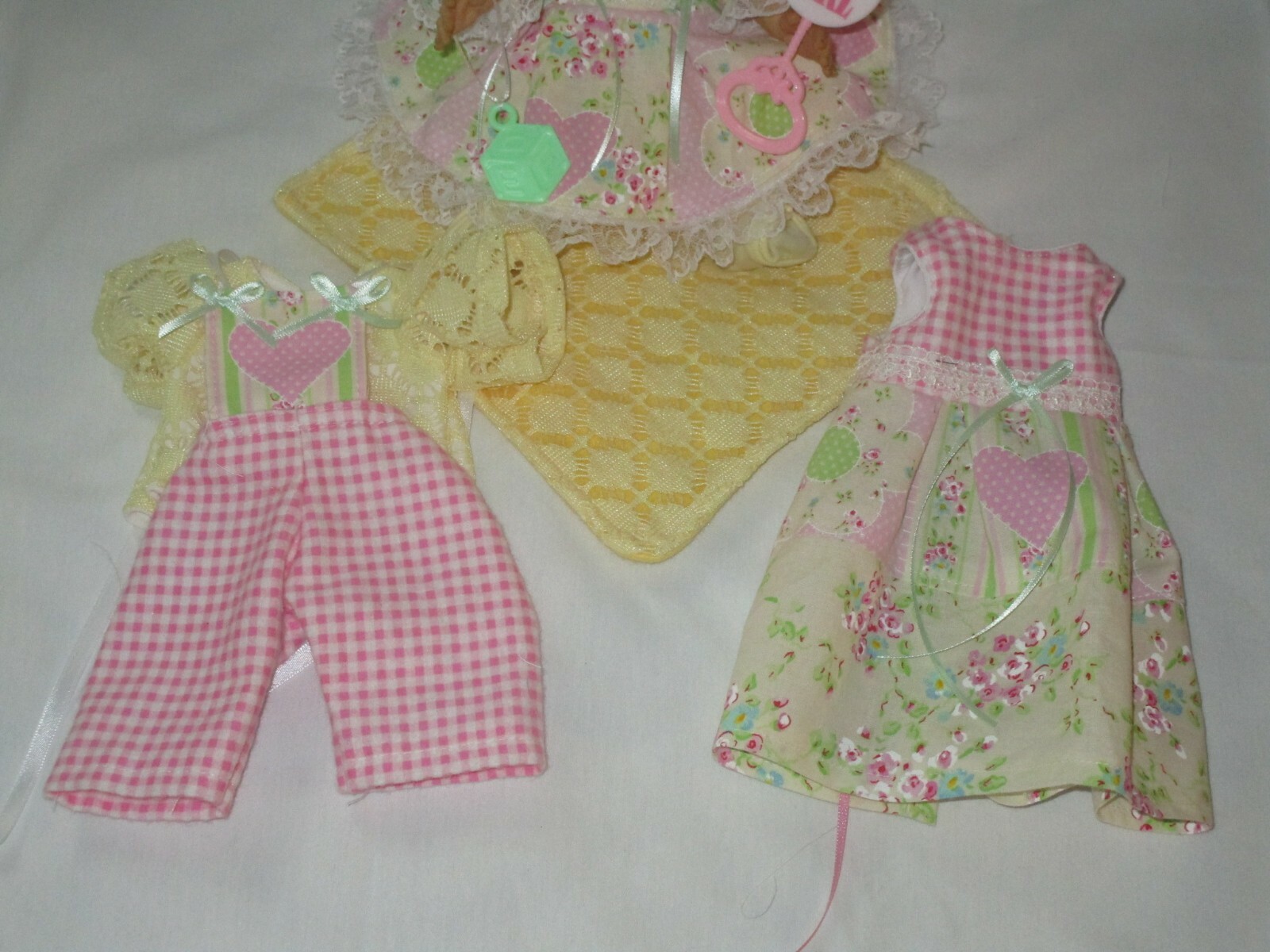 Adorable 11 " Tiny Tears NO Doll Clothing Lot Dress Yellow Pink Bib ...