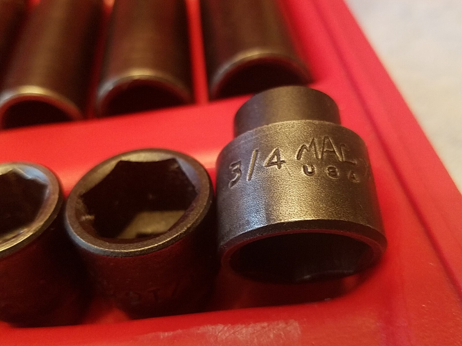 MAC TOOLS 3/8" DRIVE SAE IMPACT SOCKET SET 6 PT 18 PC IN CARRYING CASE ...