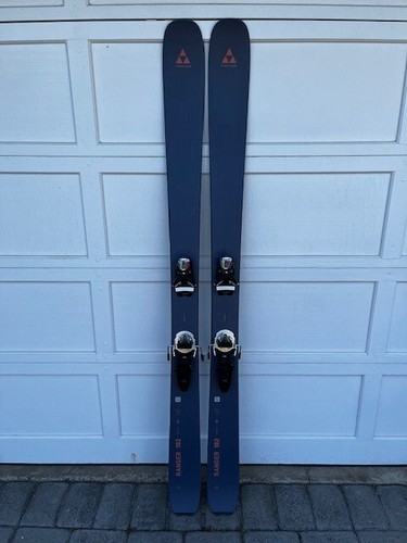 176cm FISCHER Ranger 102 All-Mountain Skis (A17722V) with 2023 Look ...
