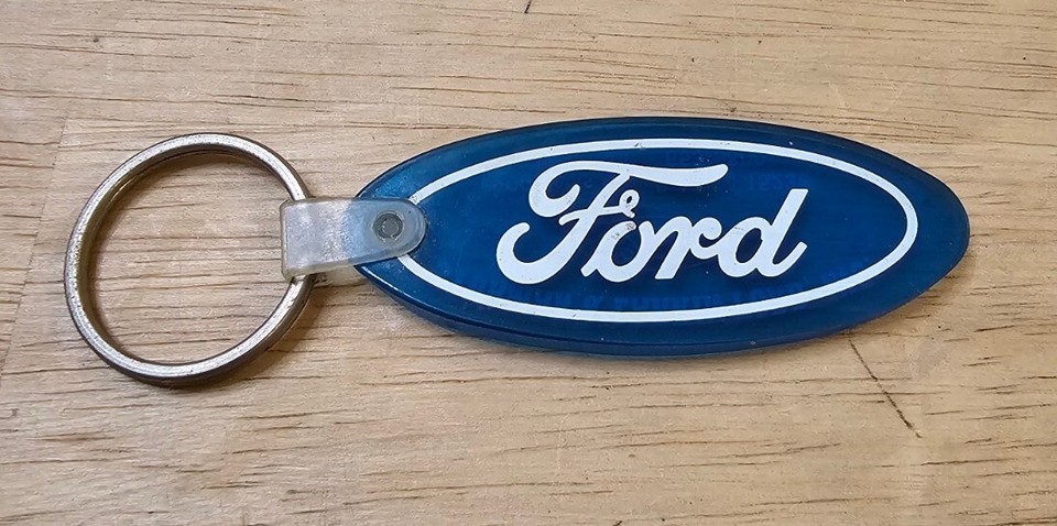 Vintage Sturman & Larkin Inc. Ford Pittsburgh, Pa Rubber Ford Logo Key ...