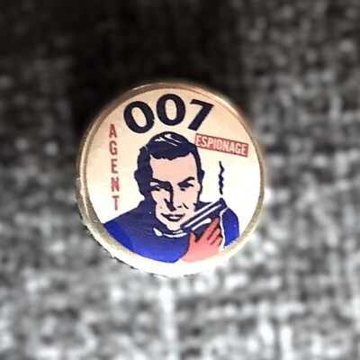 VINTAGE SEAN CONNERY JAMES BOND AGENT 007 ESPIONAGE PIN 1960'S SMOKING ...