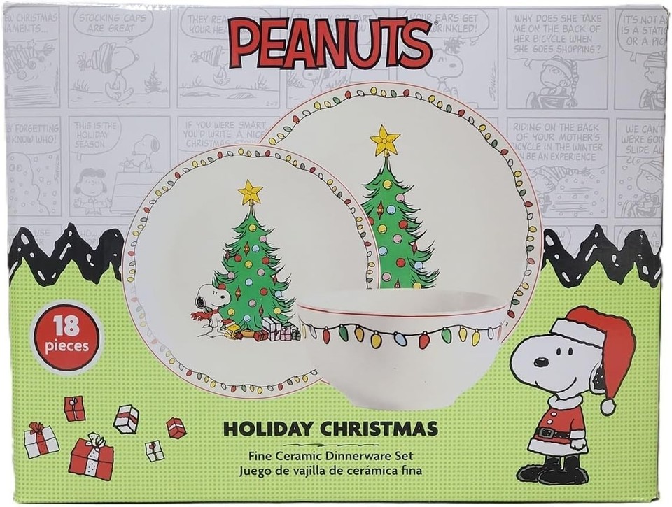 PEANUTS SNOOPY CHRISTMAS DINNER SET 18-Piece FINE CERAMIC DINNERWARE ...