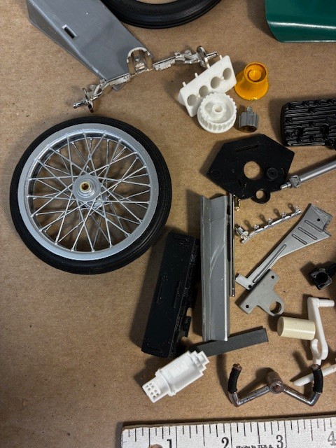 1/8 Scale Assorted Model Car Parts Lot Junkyard, Monogram, Lindberg ...