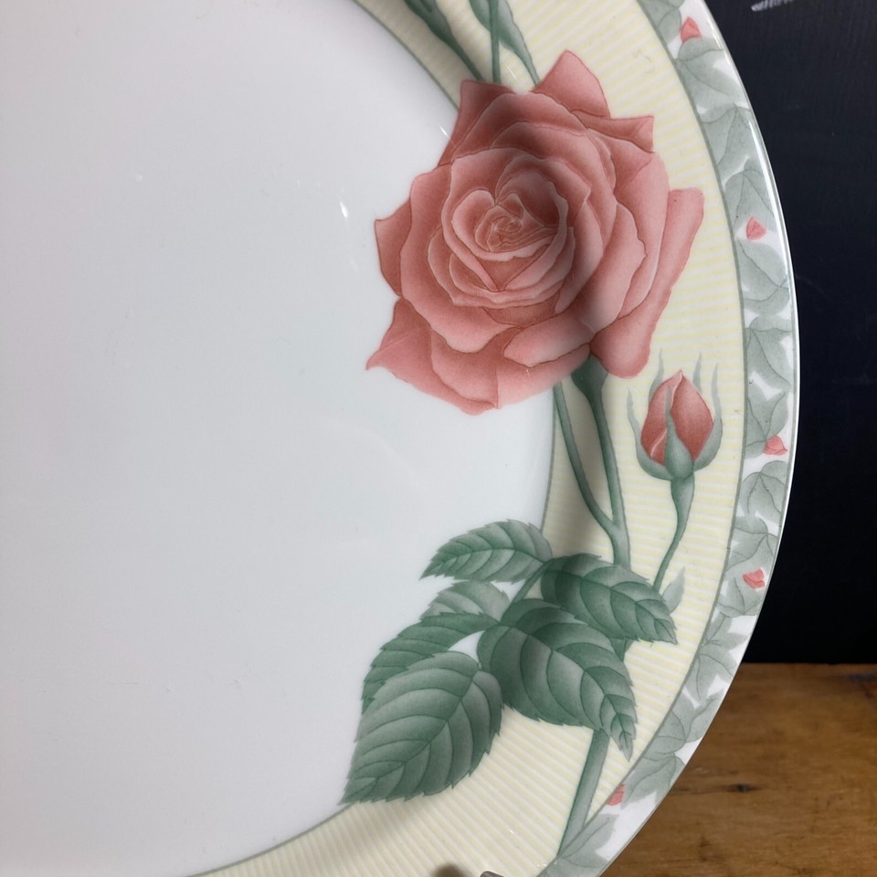 Victoria & Beale MISTY ROSE 9064 Casual Peach Roses Various Pieces Sold ...