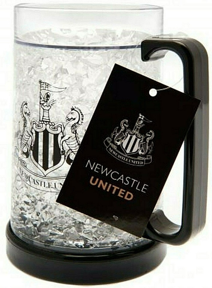 OFFICIAL FOOTBALL CLUB - FREEZER MUG Plastic Pint Beer Tankard Drinks ...