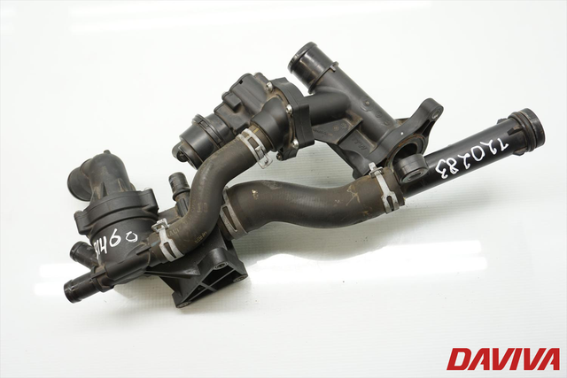 2019 Opel Vivaro 1.6 CDTI Water Coolant Thermostat Housing 110615482R ...