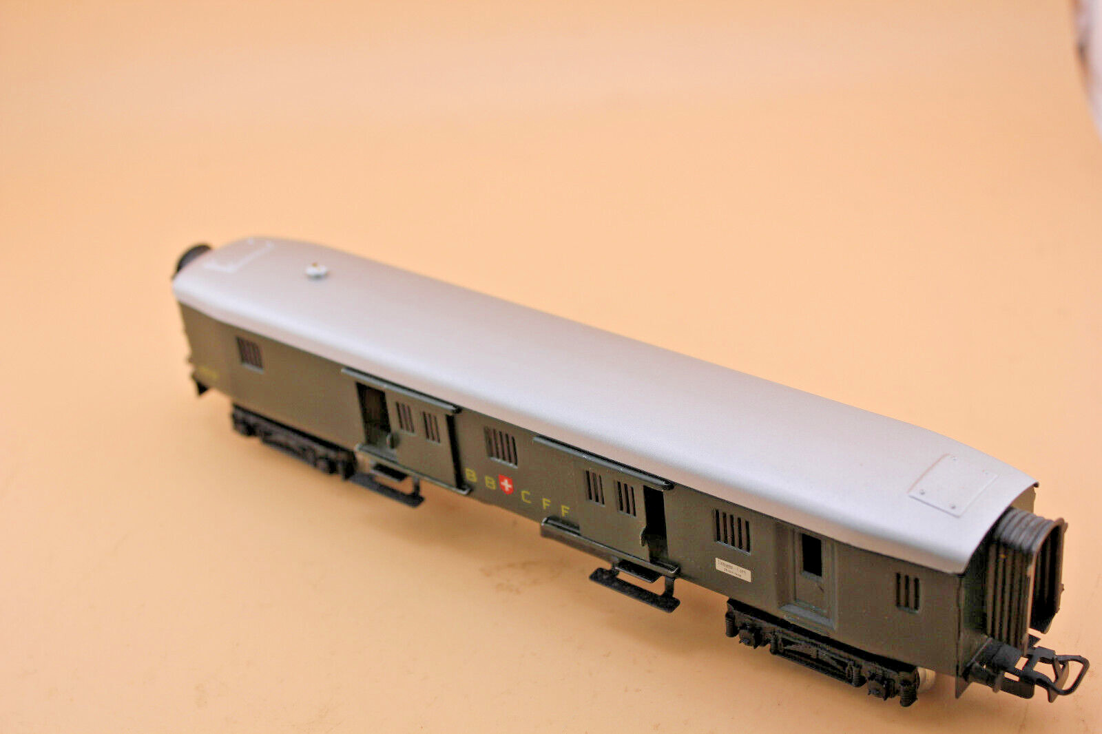 MARKLIN HO SCALE SBB CFF 4017 METAL BAGGAGE CAR