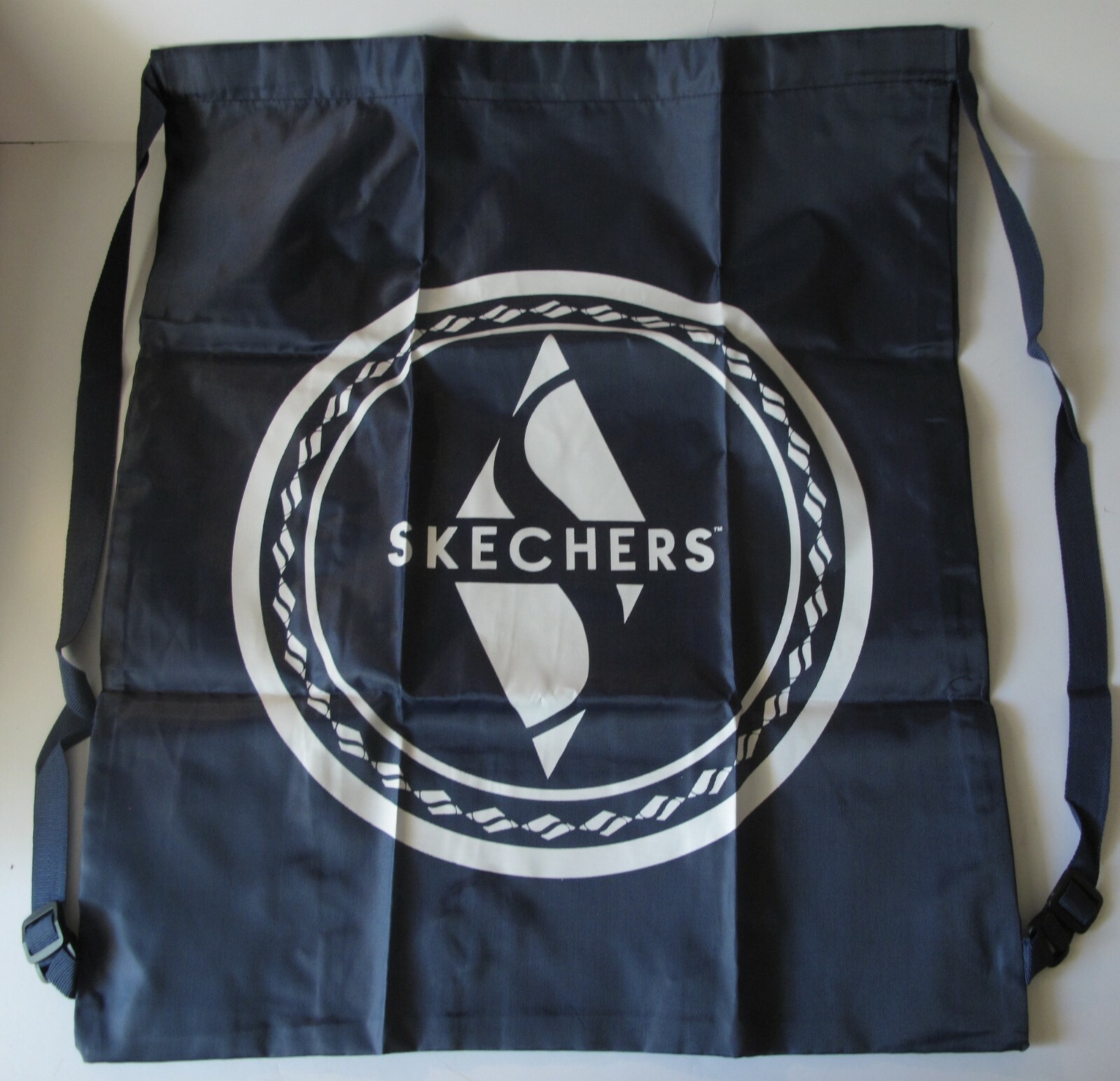 Sketchers Nylon Drawstring Bag, Backpack, Gym Bag - Navy Blue and White ...