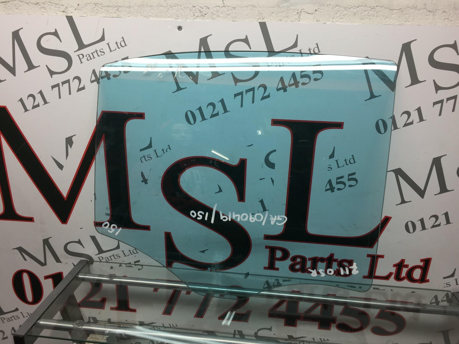 (AS) MERCEDES BENZ W211 E CLASS SALOON REAR DOOR GLASS OSR RIGHT SIDE ...