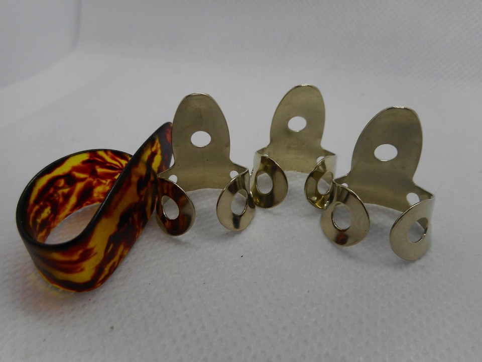 Dunlop 4 pc pick set EXTRA LARGE thumb pick & .018" nickel silver ...