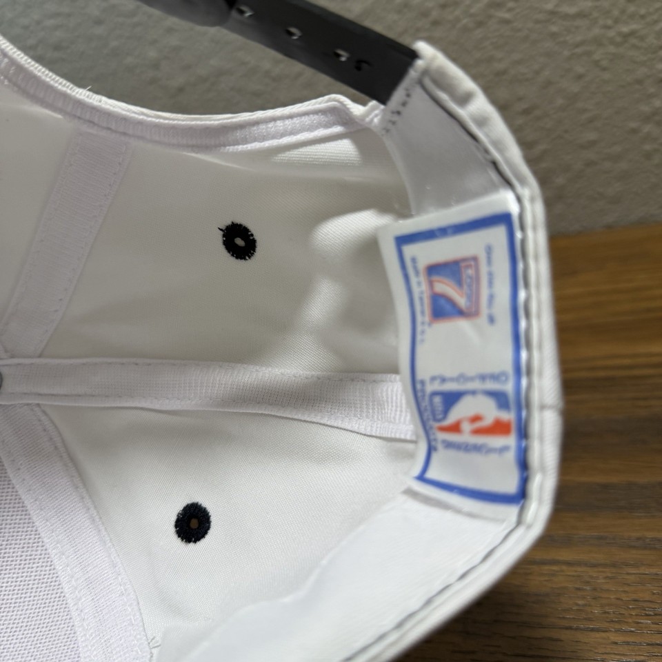 Lot Of 3 Chicago Bulls Snapback Hat Splash Logo Athletic 7 Sharktooth ...