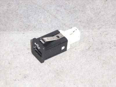 BMW F11 535D XDR, USB Anschluss, 84109237656 | eBay